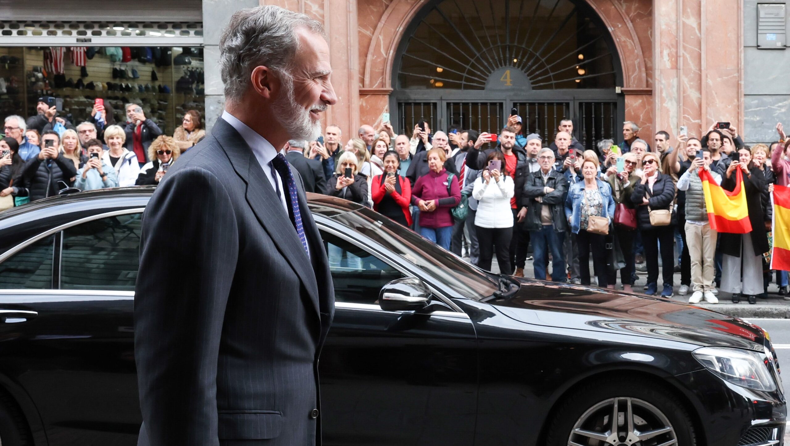 El Ayuntamiento propone otorgar la Medalla de Oro de Linares a Felipe ...