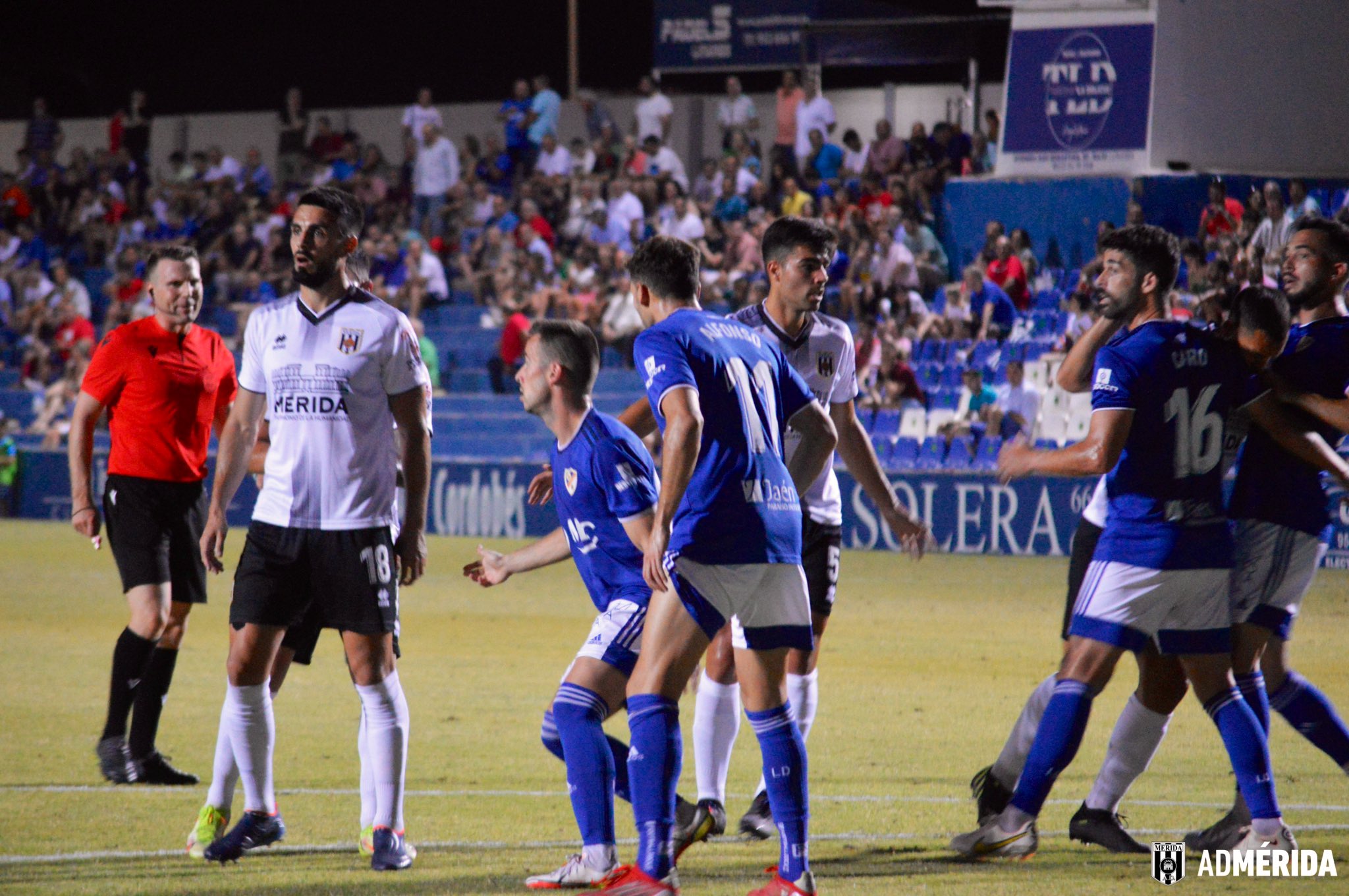 Crónica | El Linares brinda a su afición la primera alegría del curso ...