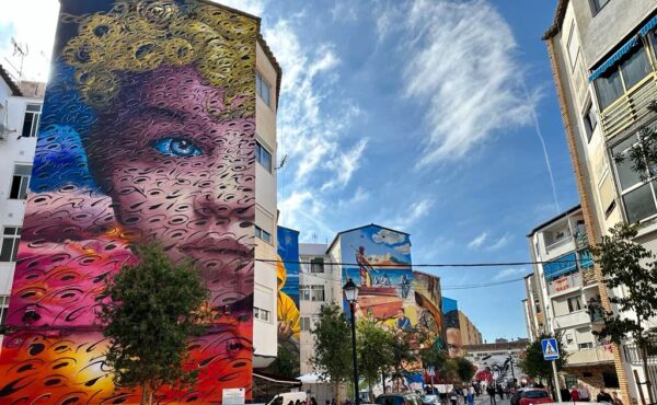 Murfin imprime su arte en el Paseo de los Murales de Fuengirola - El ...