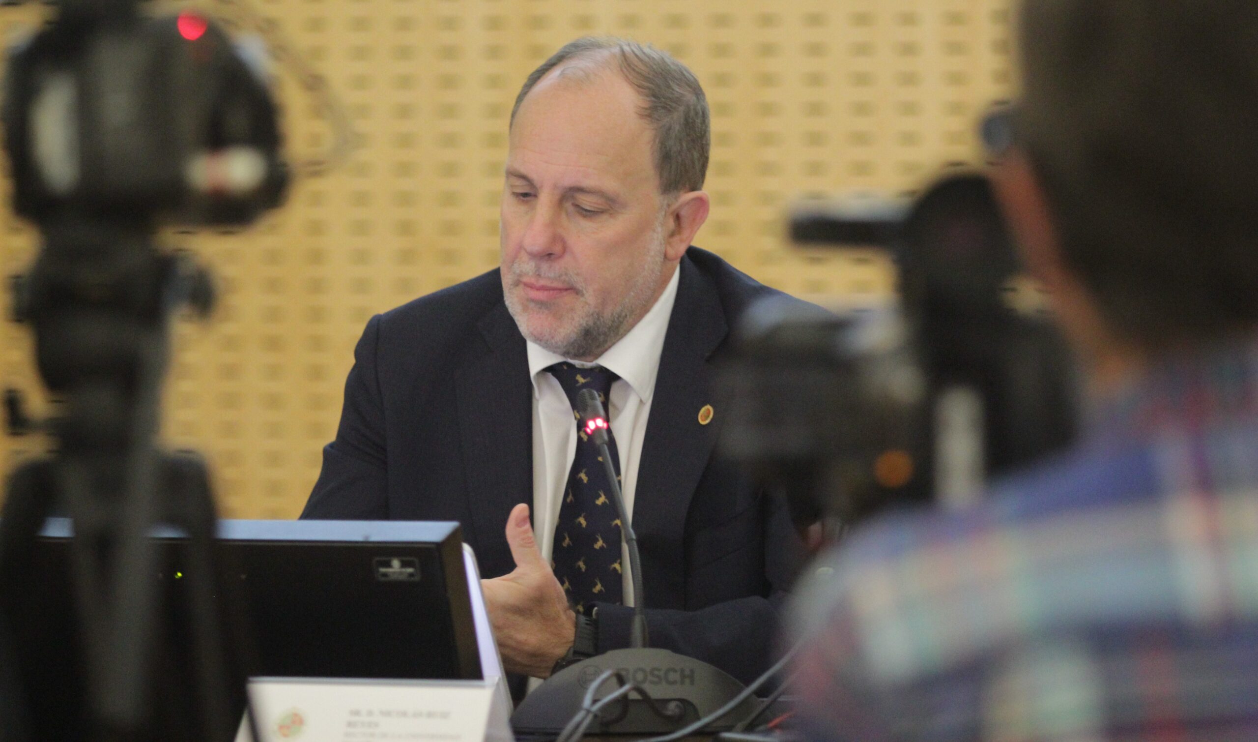 La llamada de socorro del rector - El NUEVO OBSERVADOR